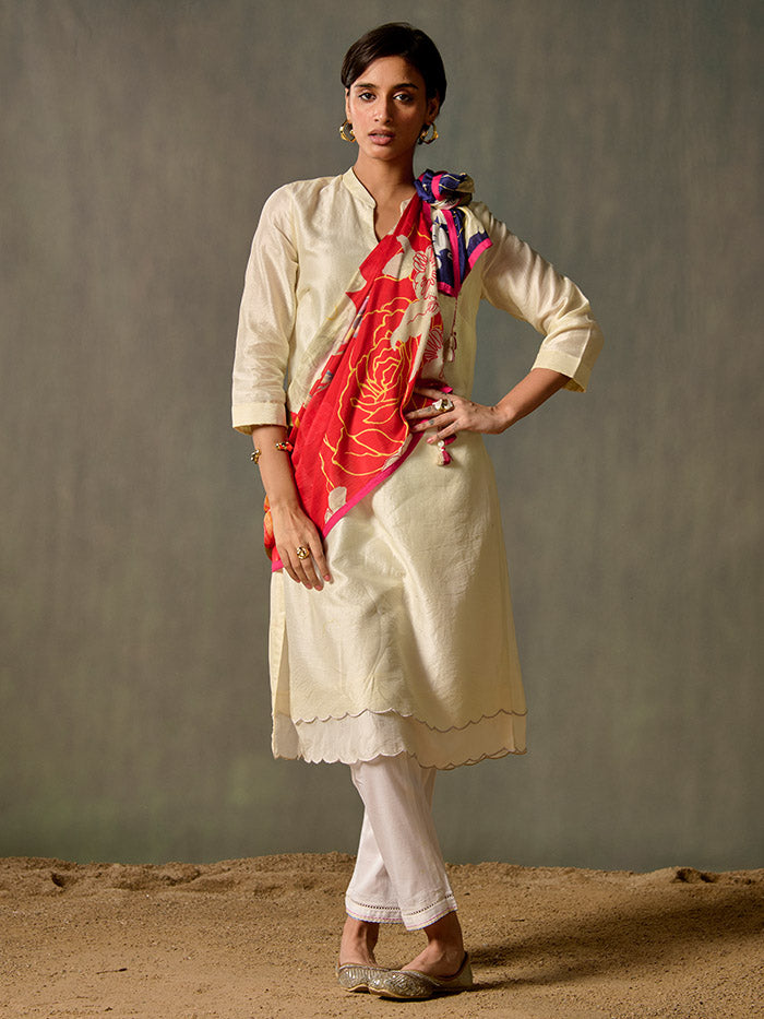 Buy Kiran White Kurta | Shop Saundh Rozana