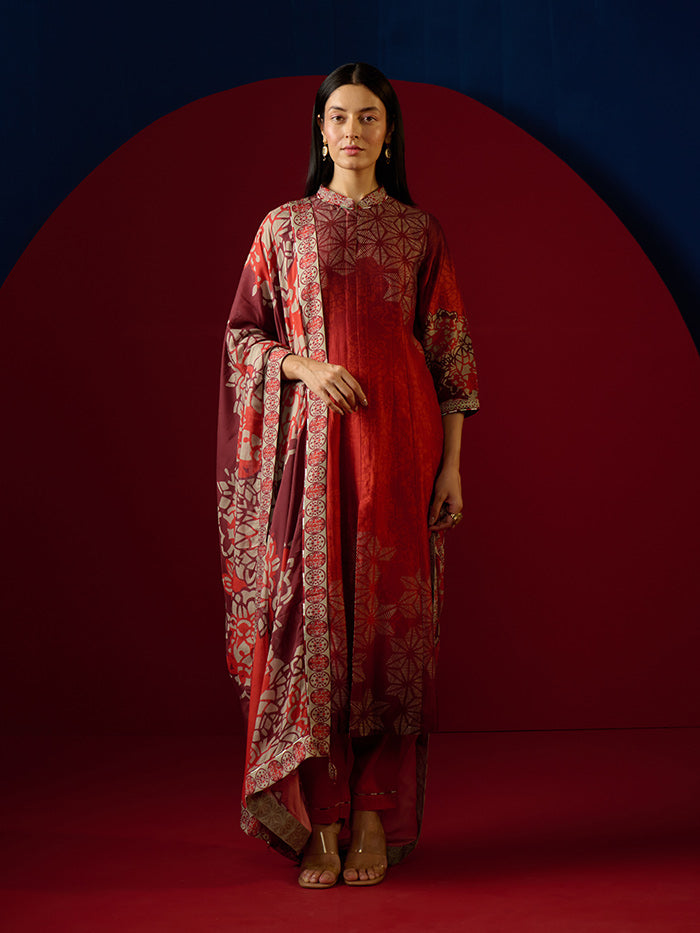 Buy Rei Red Kurta Set | Shop Saundh