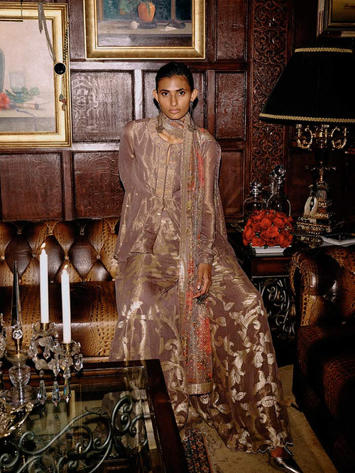 Saundh: Explore Women's Designer Ethnic & Western Wear